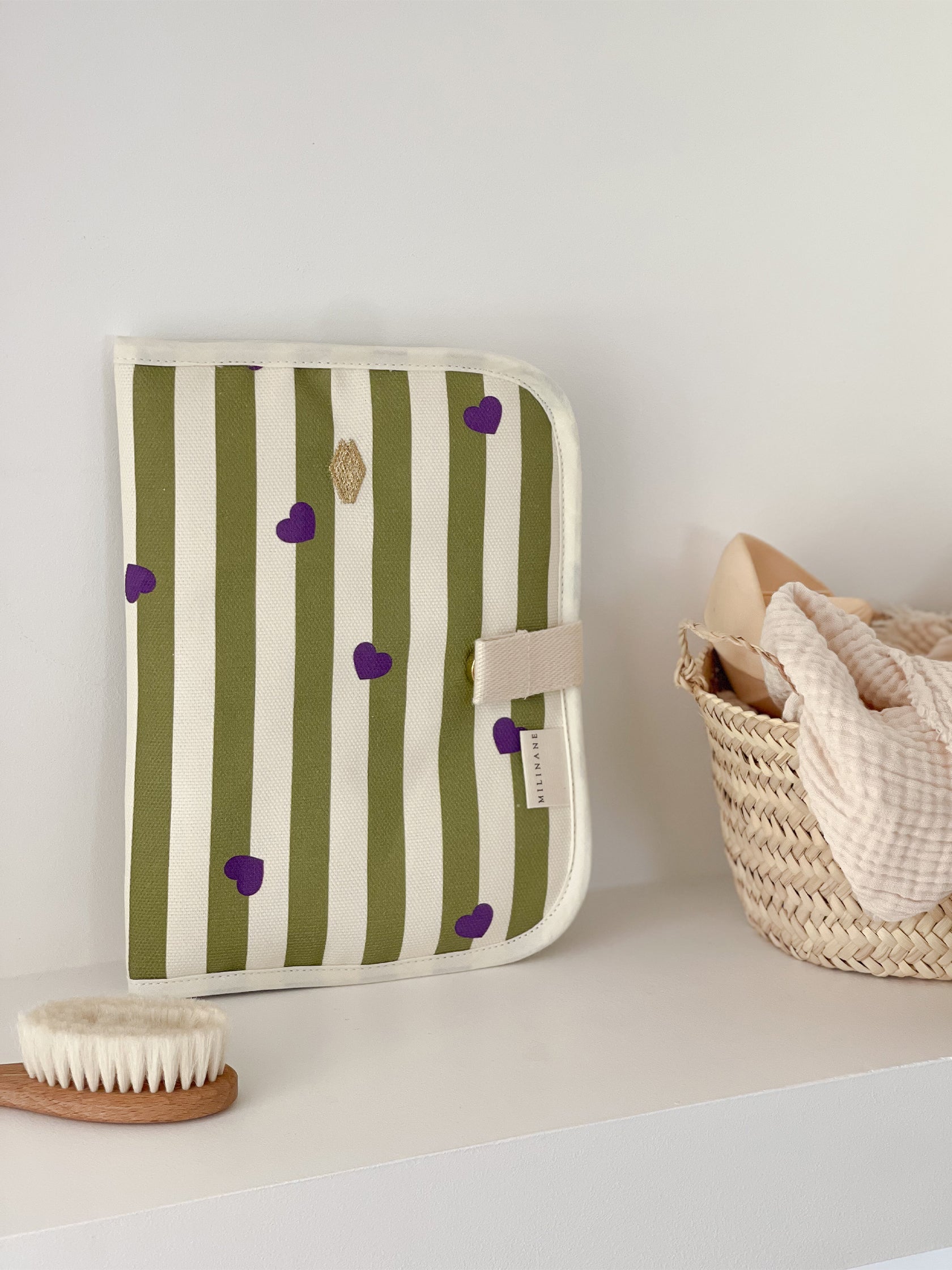 Health Book Cover with heart pattern - MILINANE